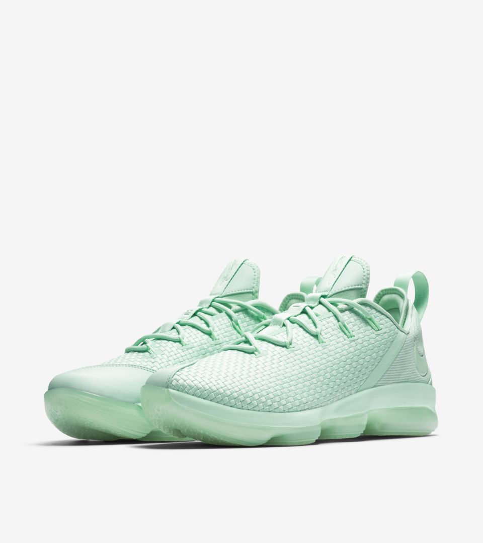 勒布朗17low,布朗16,布朗16w_大山谷图库