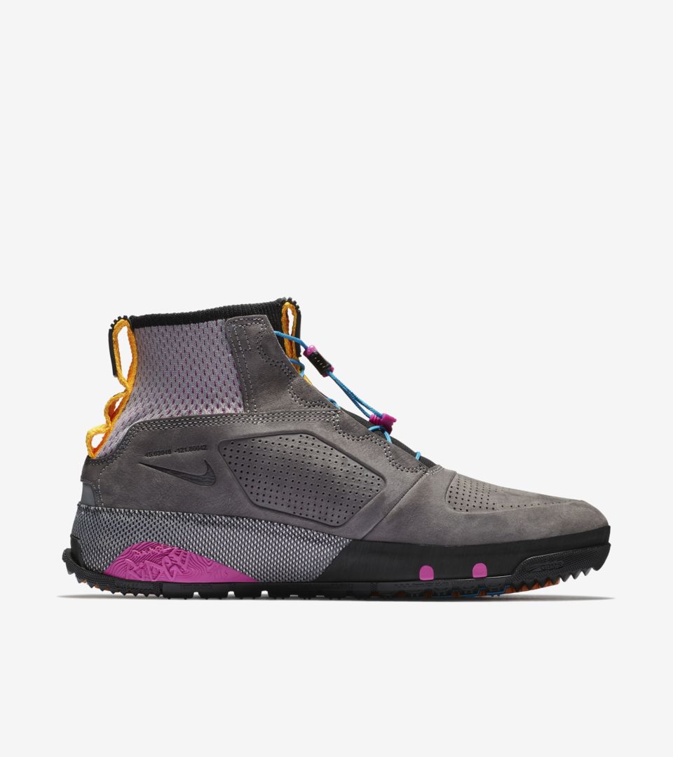 Nike ACG Ruckel Ridge 'Gunsmoke & Atmosphere Grey' Release Date. Nike ...